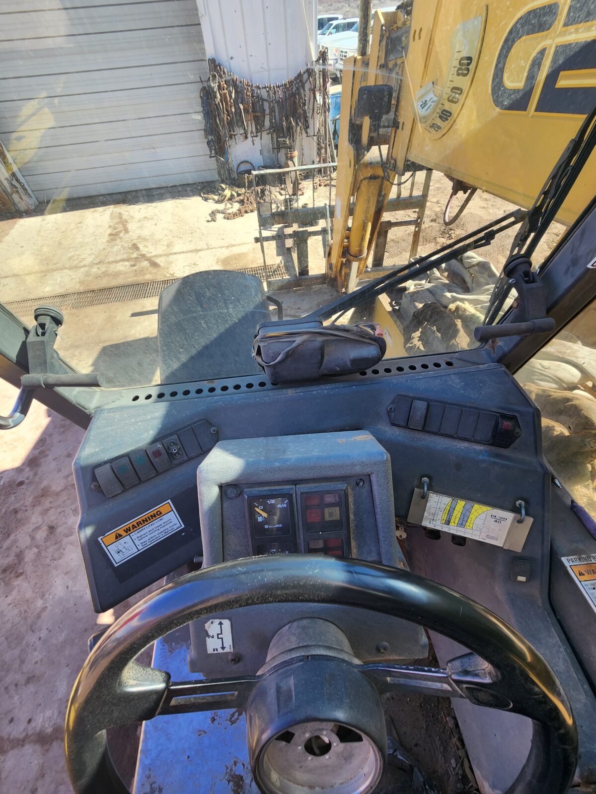 2005 Gehl DL-12H Telehandler (4x4) - Beeman Equipment Sales