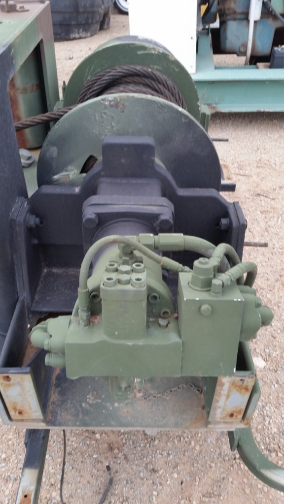 DP 30 Ton Winch - Beeman Equipment Sales