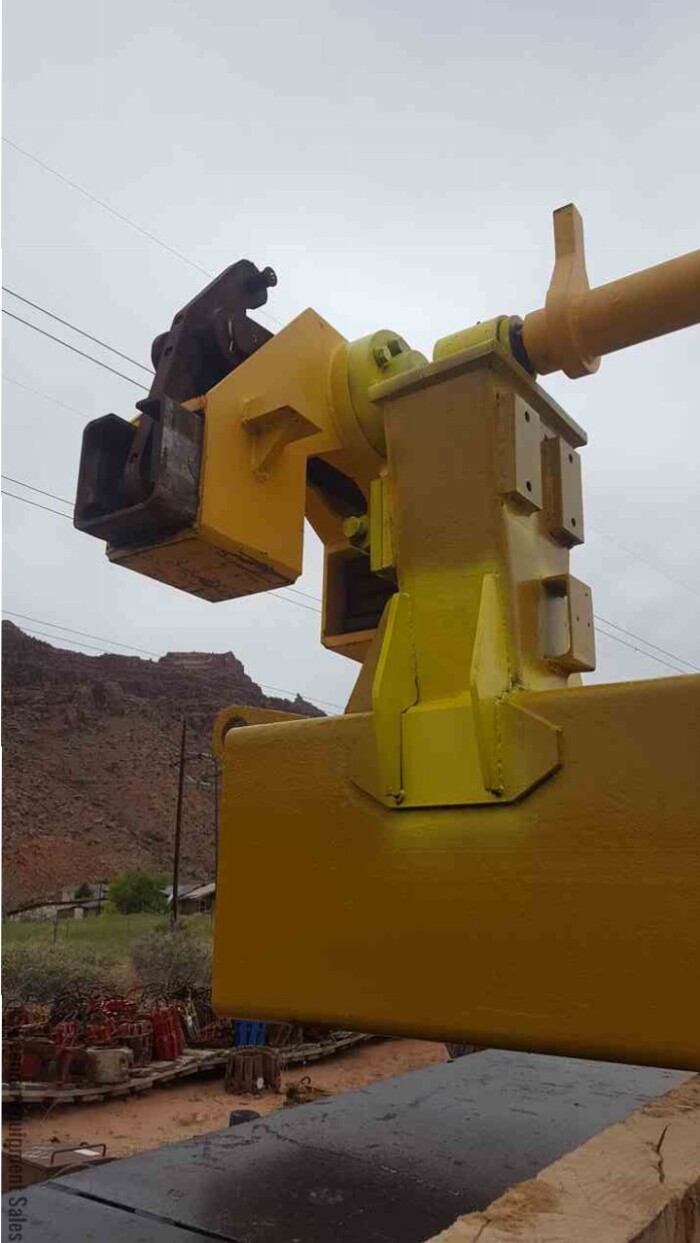 MD Cowan Pipe Handler - Beeman Equipment Sales