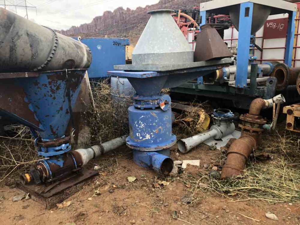 Misc Mud Hoppers/Mixers - Beeman Equipment Sales