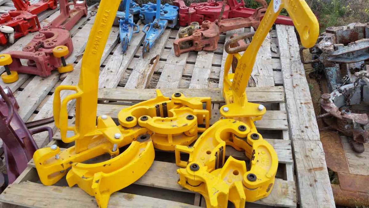 Handling Equipment – Beeman Equipment Sales