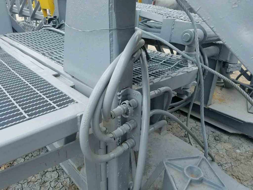 (2) Apache Walker Neer Automated Pipe Handler - Beeman Equipment Sales