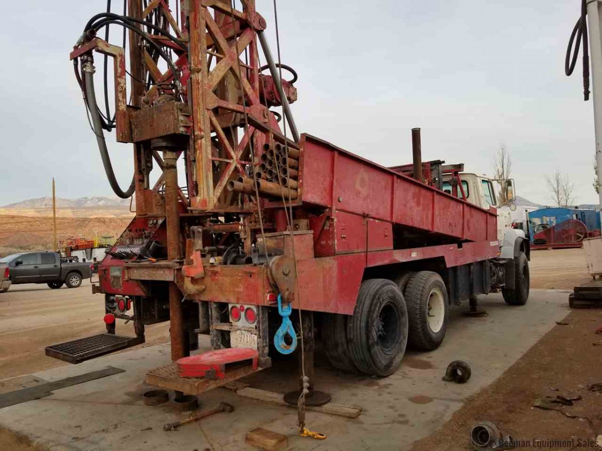 1989 GEFCO Speedstar 30K Drill Rig - Beeman Equipment Sales