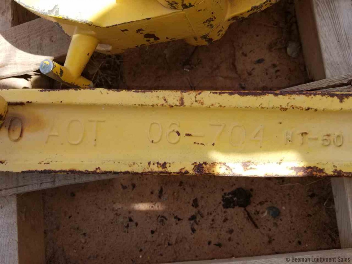 AOT Tongs - Beeman Equipment Sales