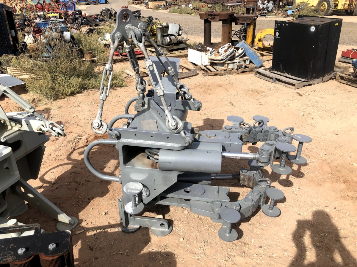 (x2) Scorpion 2000-RST Hydraulic Pipe Spinners - Beeman Equipment Sales