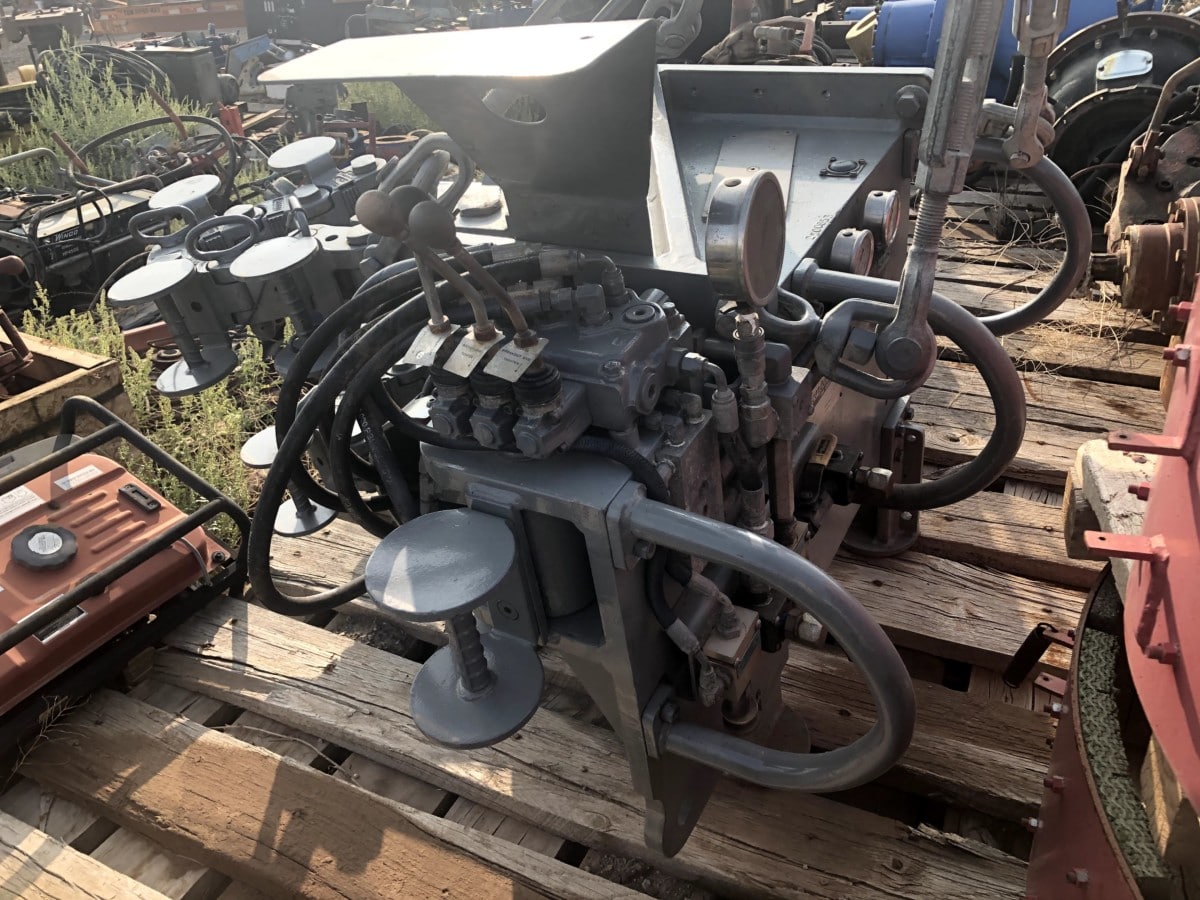 (x2) Scorpion 2000-RST Hydraulic Pipe Spinners - Beeman Equipment Sales