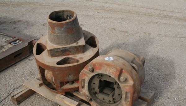 XSX Type 4'1/2" Square Kelly Drive Bushing Square Drive, (1) VARCO Type ...