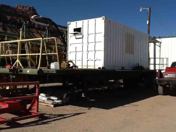 Crewhouse/Doghouse - Beeman Equipment Sales