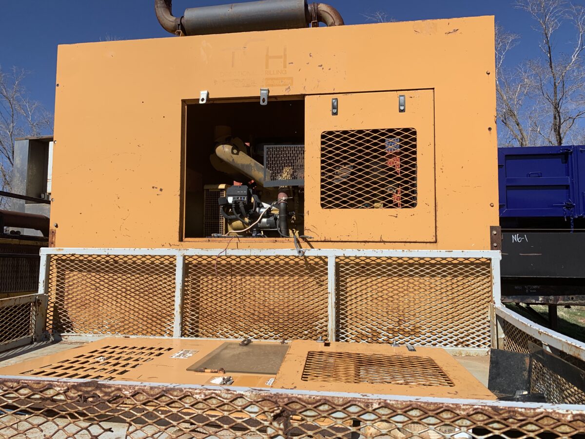 5,000 gallon Custom-built Mud Mixing System - Beeman Equipment Sales