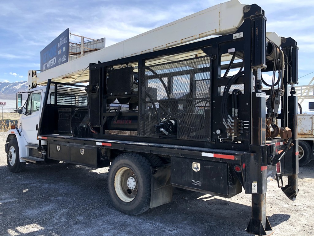 Semco S25000 Pump Hoist Rig - Beeman Equipment Sales