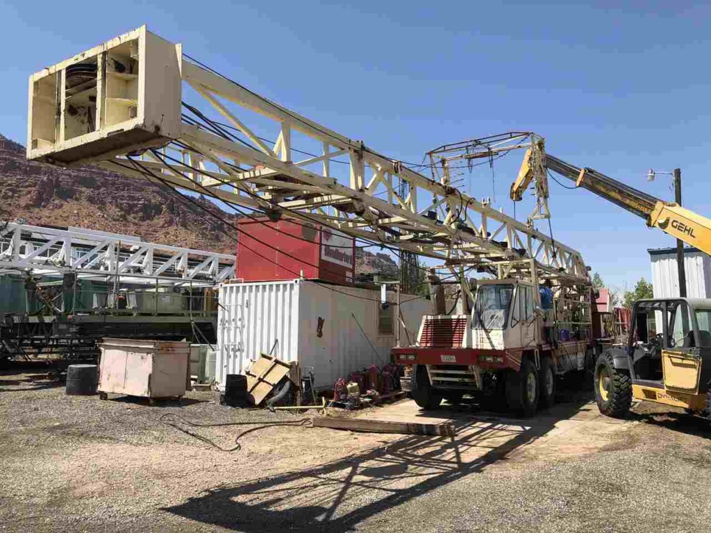 1984 Speedstar SS-25 SP Drill Rig - Beeman Equipment Sales
