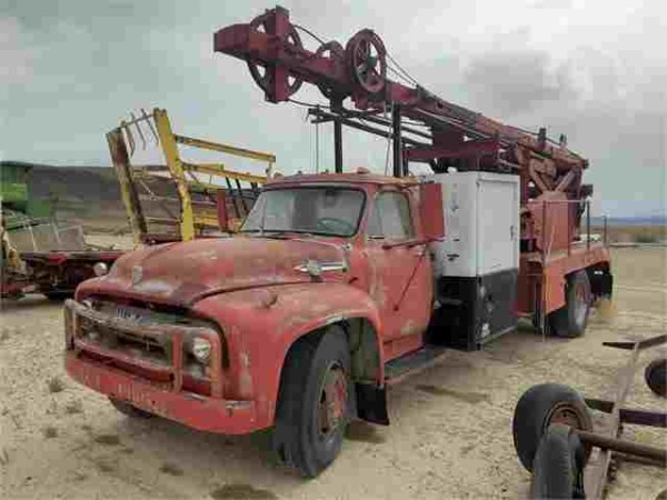 1951 Ford F900 Big Job Speedstar Drill Rig - Beeman Equipment Sales