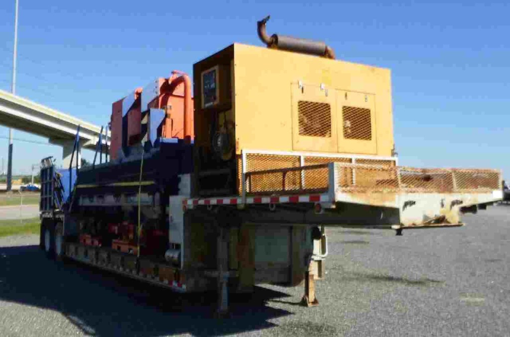 5,000 gallon Custom-built Mud Mixing System - Beeman Equipment Sales