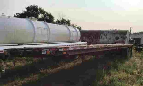 1982 Hobbs Flatbed Trailer - Beeman Equipment Sales