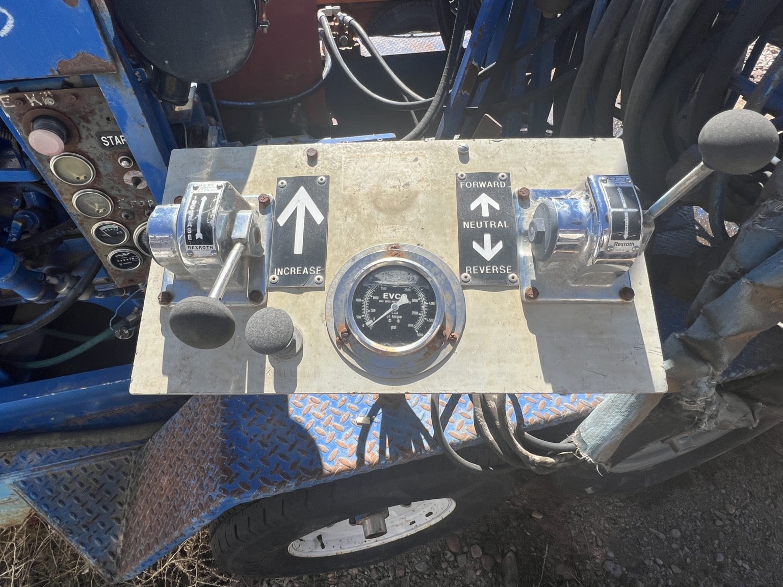 EVCO Trailer Mounted Hydraulic Power Swivel - Beeman Equipment Sales