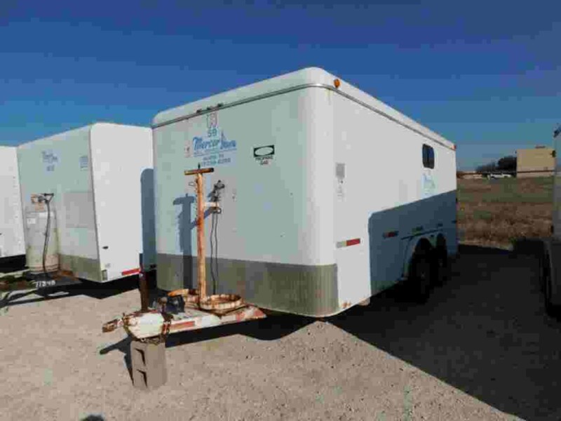 CREW TRAILER WITH LOCKERS - Beeman Equipment Sales