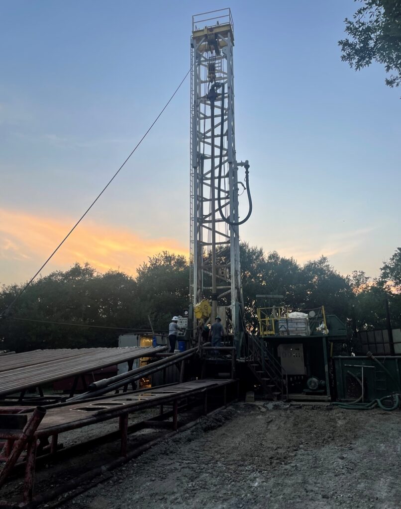 2004 Taylor RT4000 Drill Rig - Beeman Equipment Sales