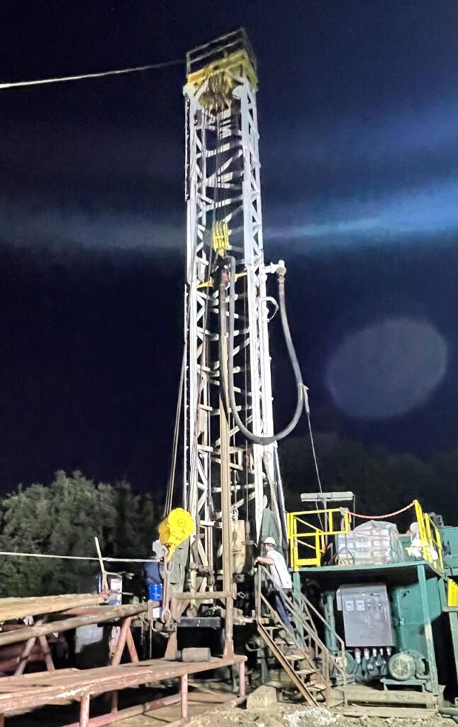 2004 Taylor RT4000 Drill Rig - Beeman Equipment Sales