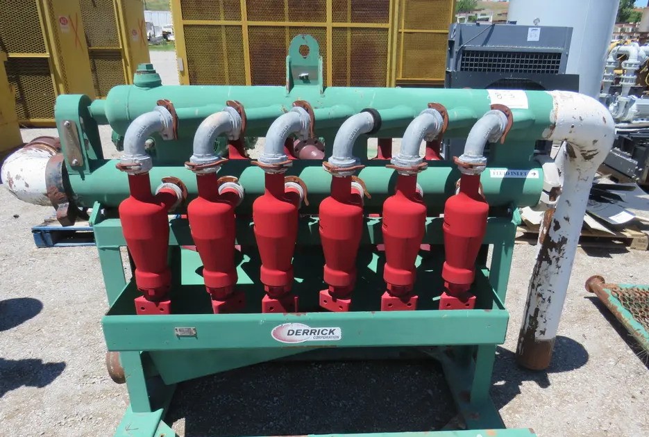 3= Derrick Mfg (12) Cone De-Silter - Beeman Equipment Sales