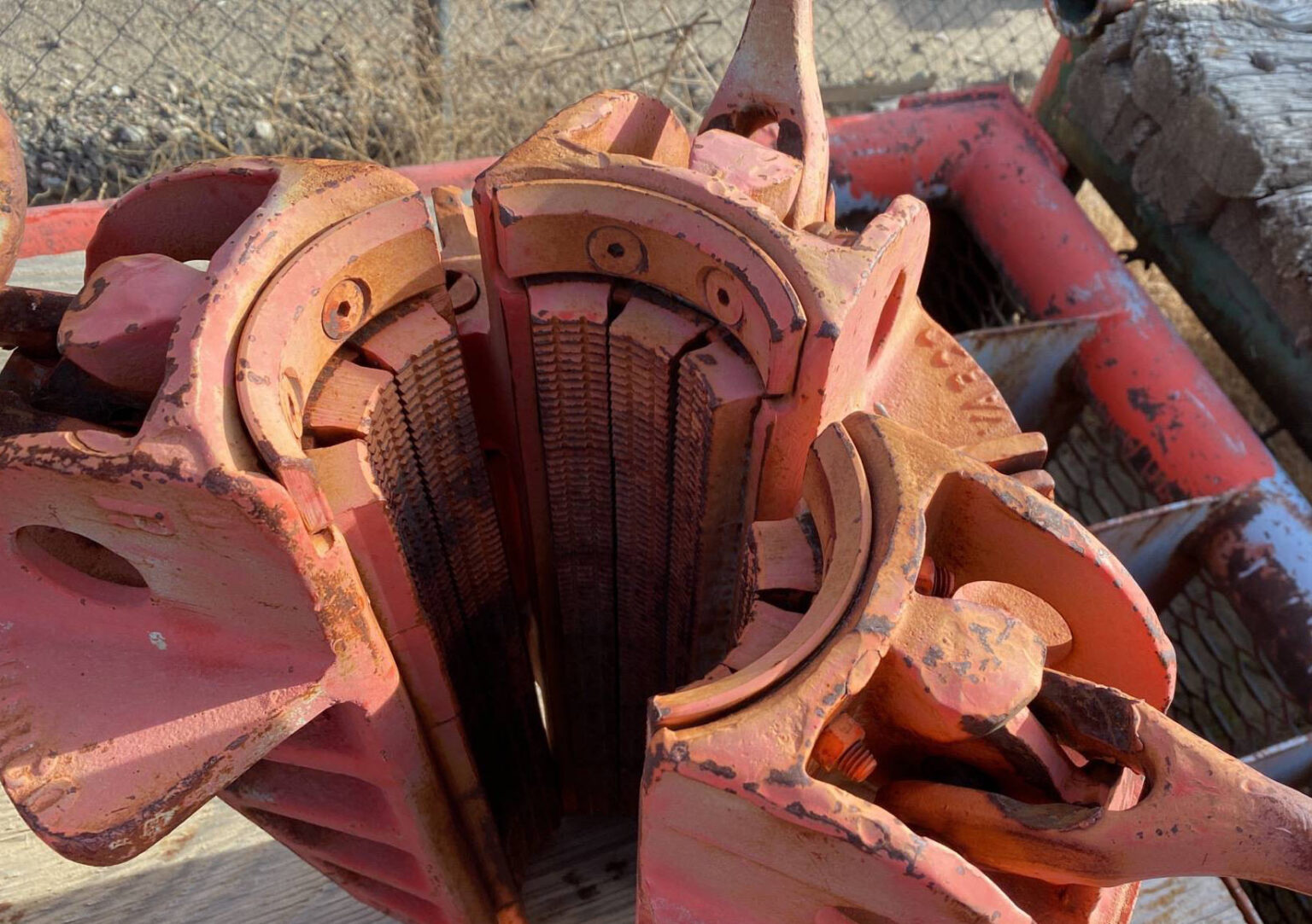 6= 4 1/2" SXDL Drill Pipe Slips - Beeman Equipment Sales