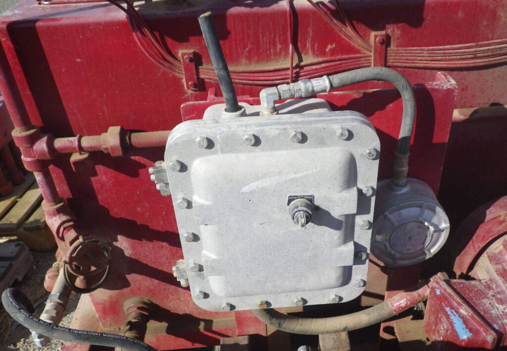 2005 Koomey 5 station closing unit - Beeman Equipment Sales