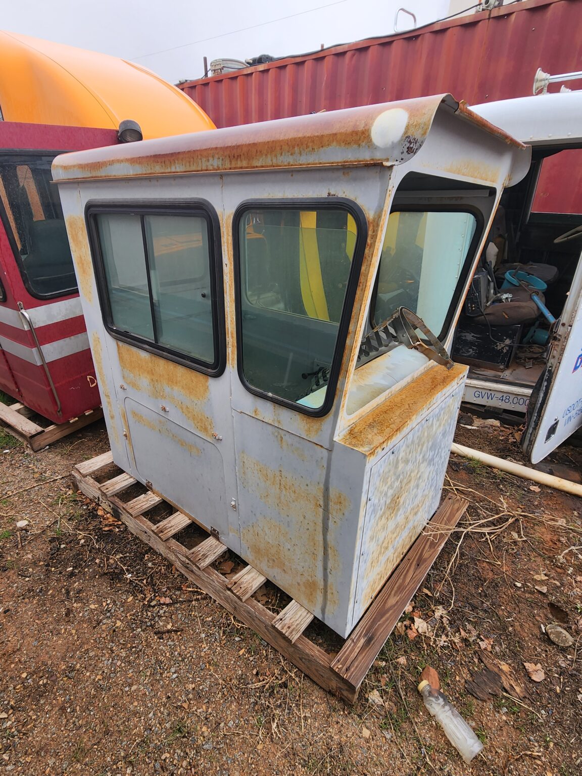 Crane Carrier Cab - Beeman Equipment Sales