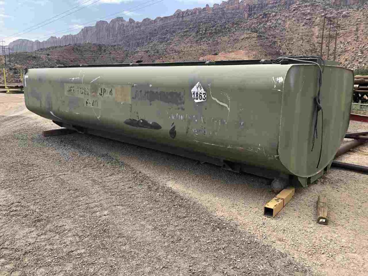 3850 Gallon Water Tank - Beeman Equipment Sales