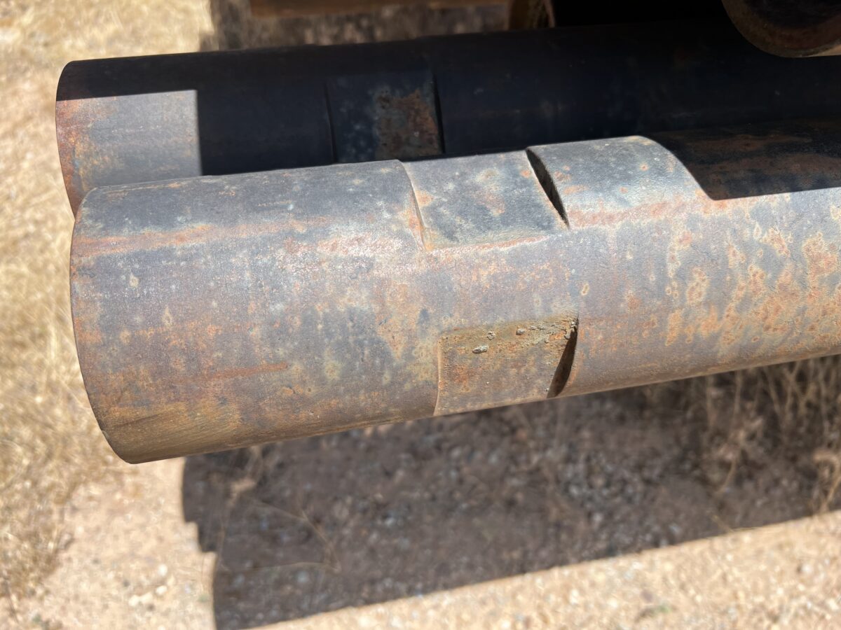Drill Pipe- 4 1/2" x 25'L Flush Joint with 3 1/2" Reg threads - Beeman ...