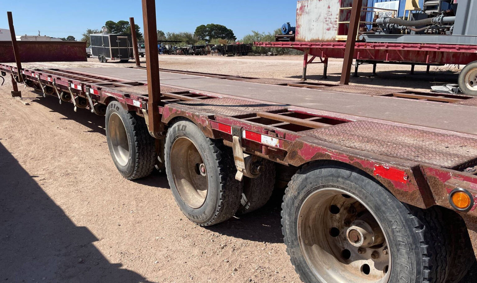 2007 MANAC Tri/A Extendable Step Deck Trailer - Beeman Equipment Sales