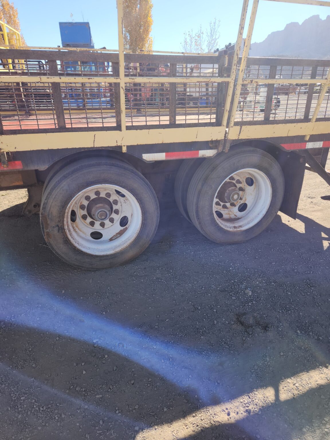 2006 Wade Step deck Trailer - Beeman Equipment Sales