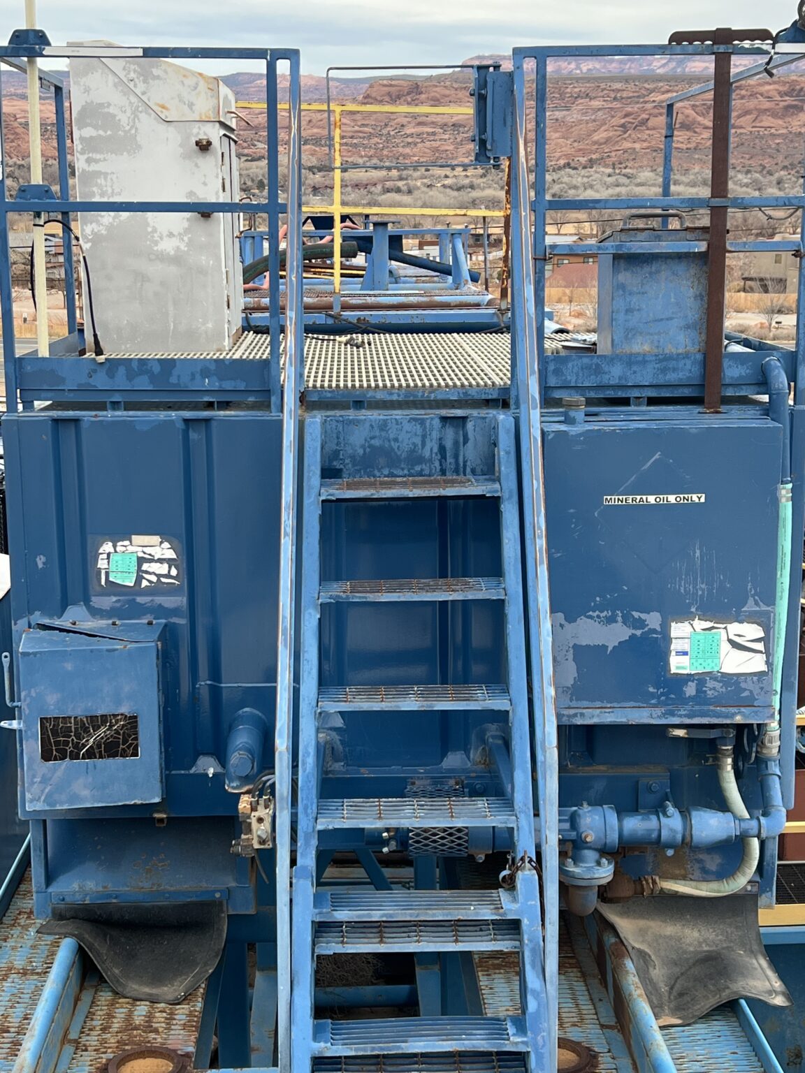 45 BBL / 2,000 Gallons Mud Mixing Tank - Beeman Equipment Sales