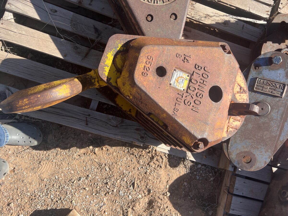 Miscellaneous Traveling Blocks - Beeman Equipment Sales