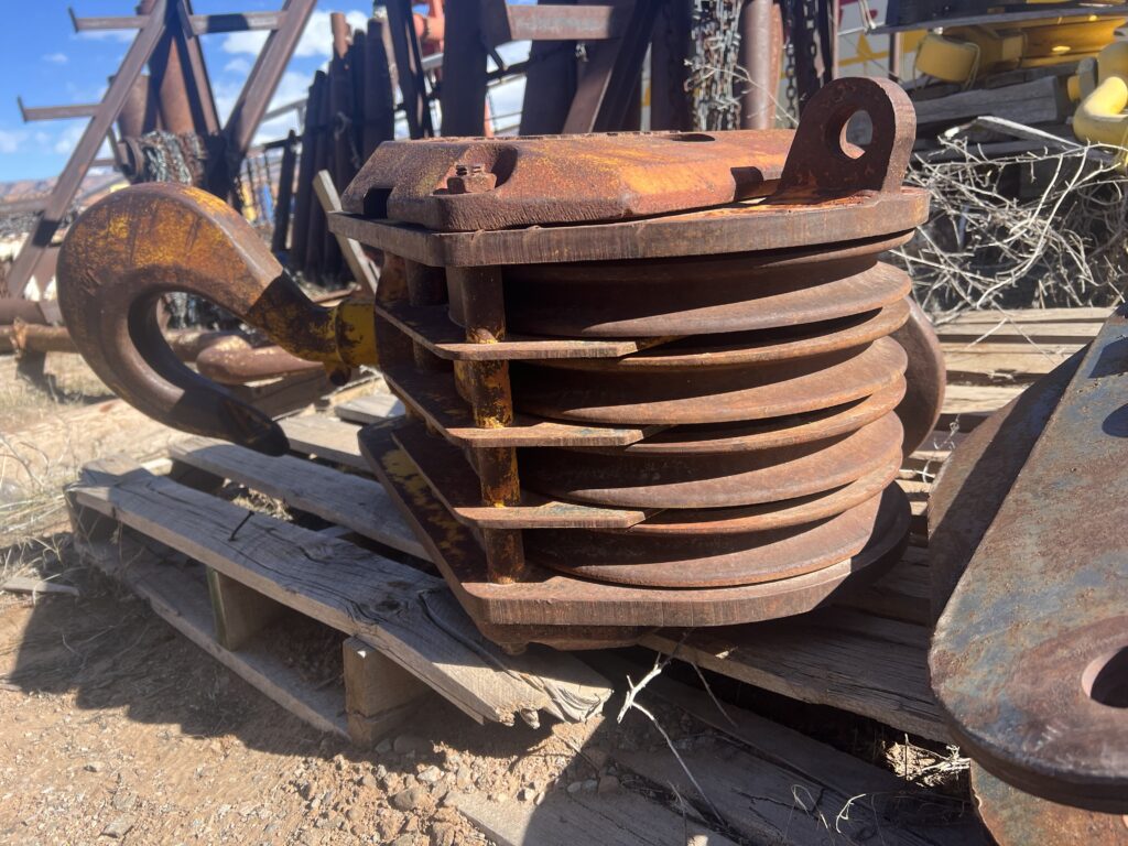 Miscellaneous Traveling Blocks - Beeman Equipment Sales